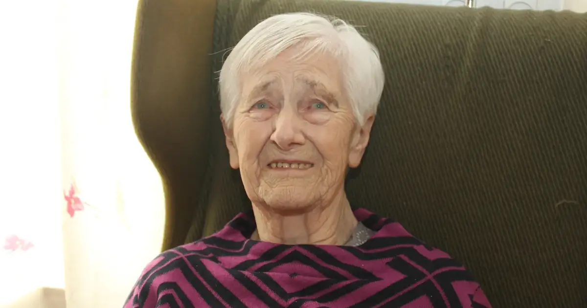 Signe Jensen fylder 100 år - fejrer med blomster og minder